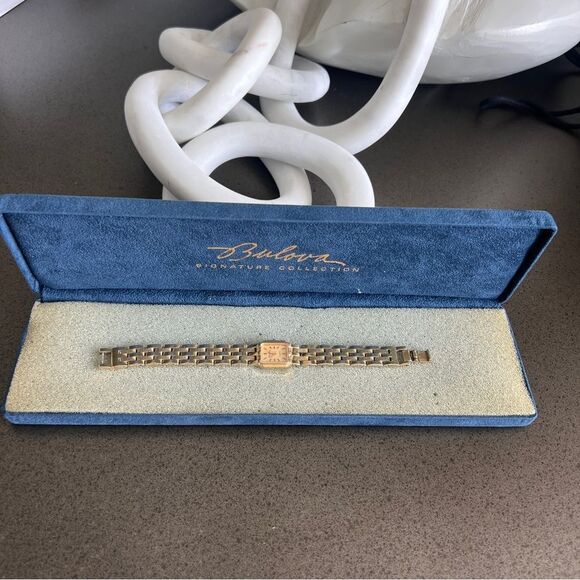 Bulova | Accessories | Vintage988 Bulova Signature Collection Womans ...